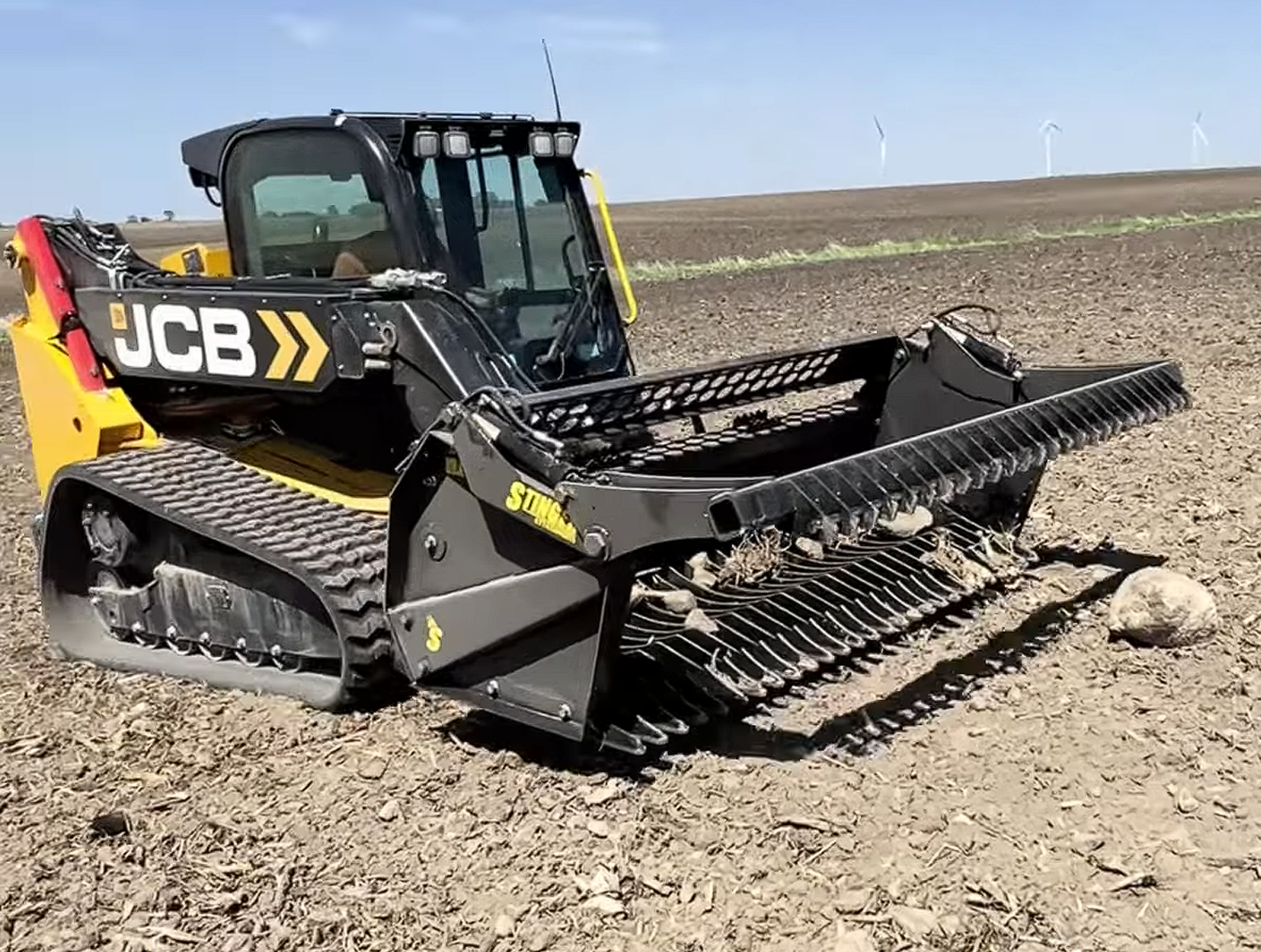 Skid Steer & Excavator Attachments for Sale | Echo Eqpt