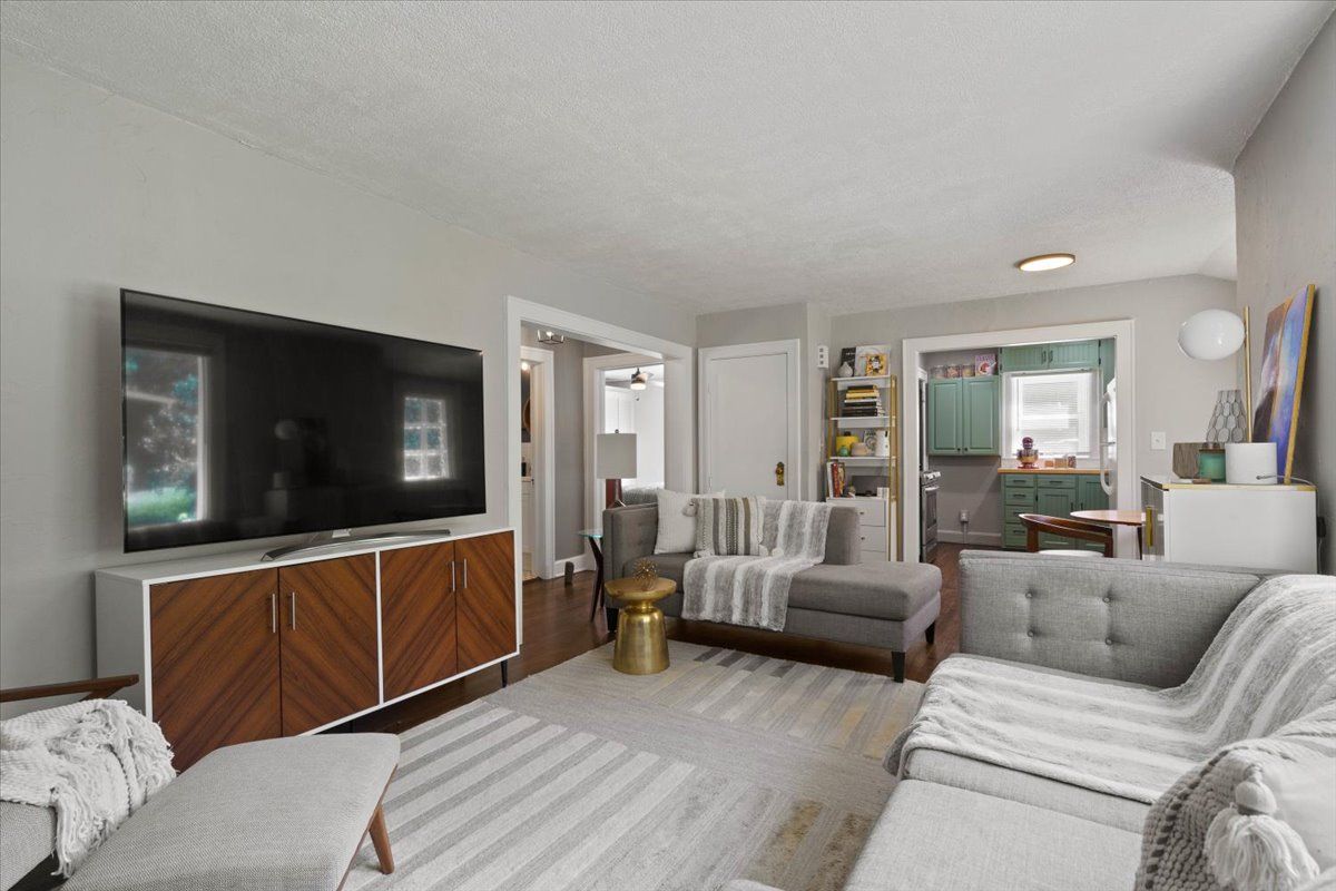 7511 Reinhardt St | Kyle Blake Homes Team | Real Estate Agent