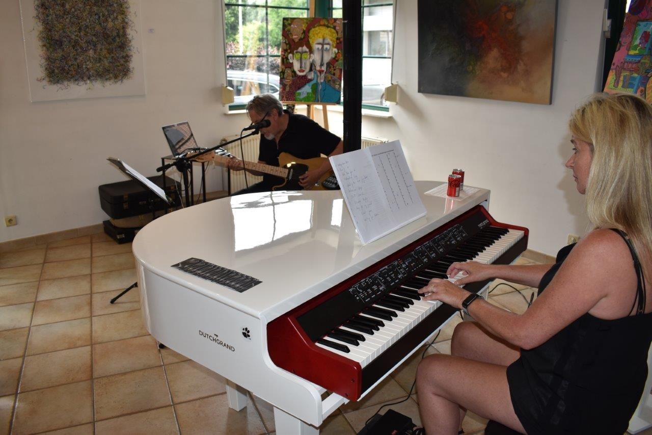 Elisabeth Wolf Komponistin und Klavierdarstellerin