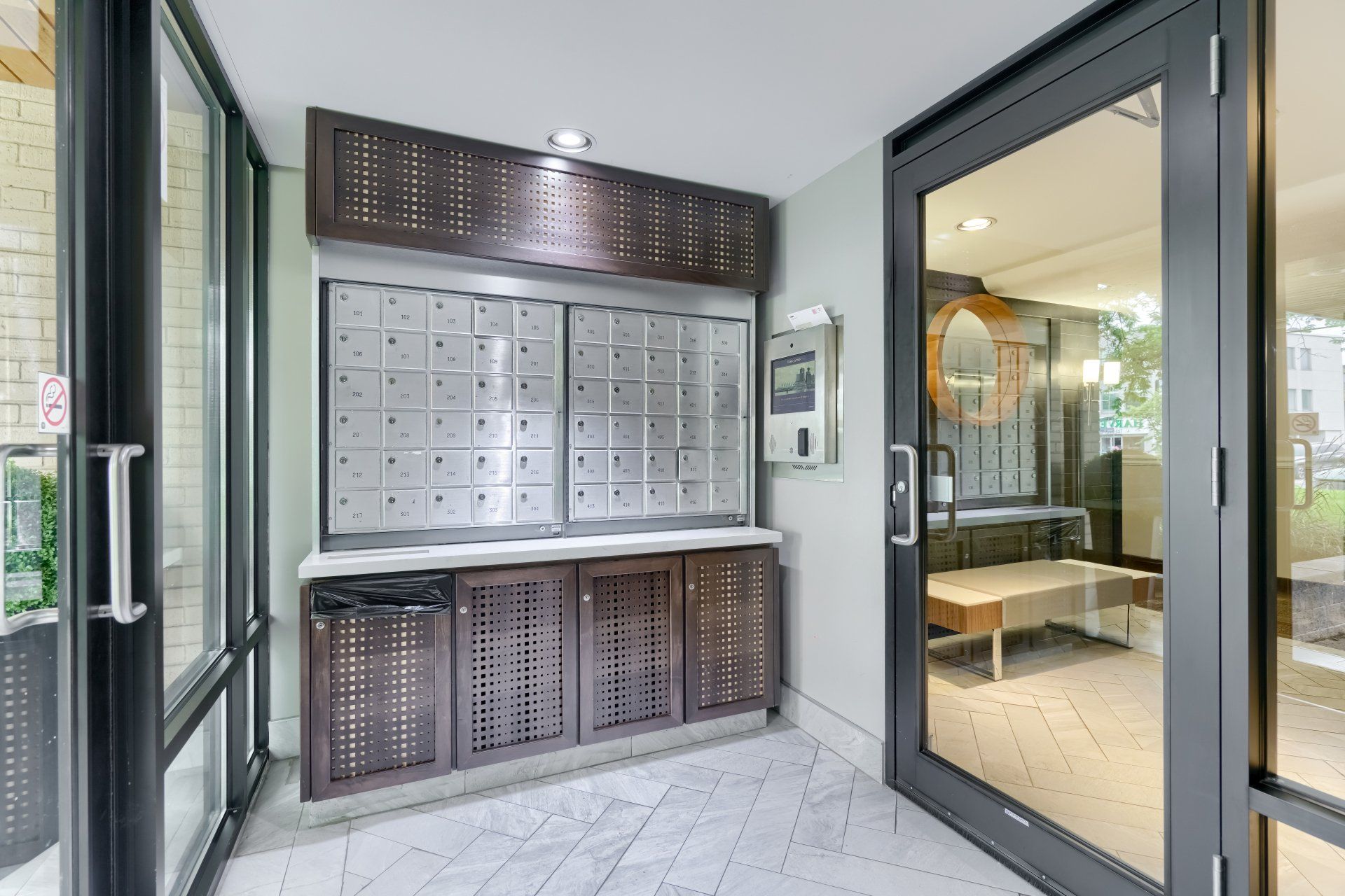 Building and Amenities Photos