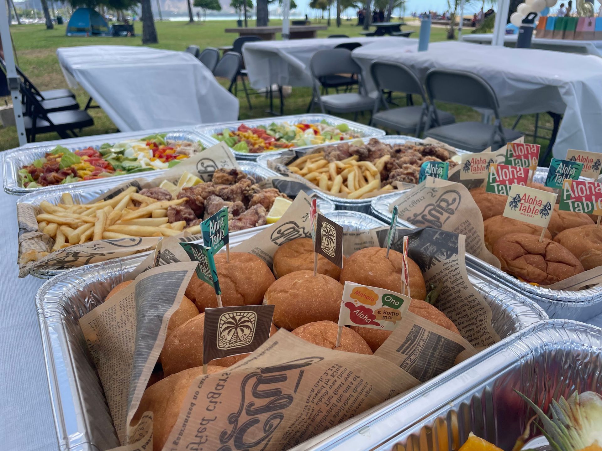 Hawaiian Restaurant | Honolulu, HI | Aloha Table Waikiki