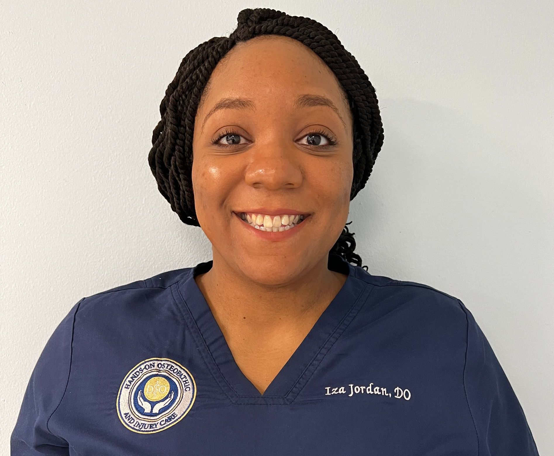 Dr. Iza Jordan D.O. | Hands on Osteopathic | 407-584-1842