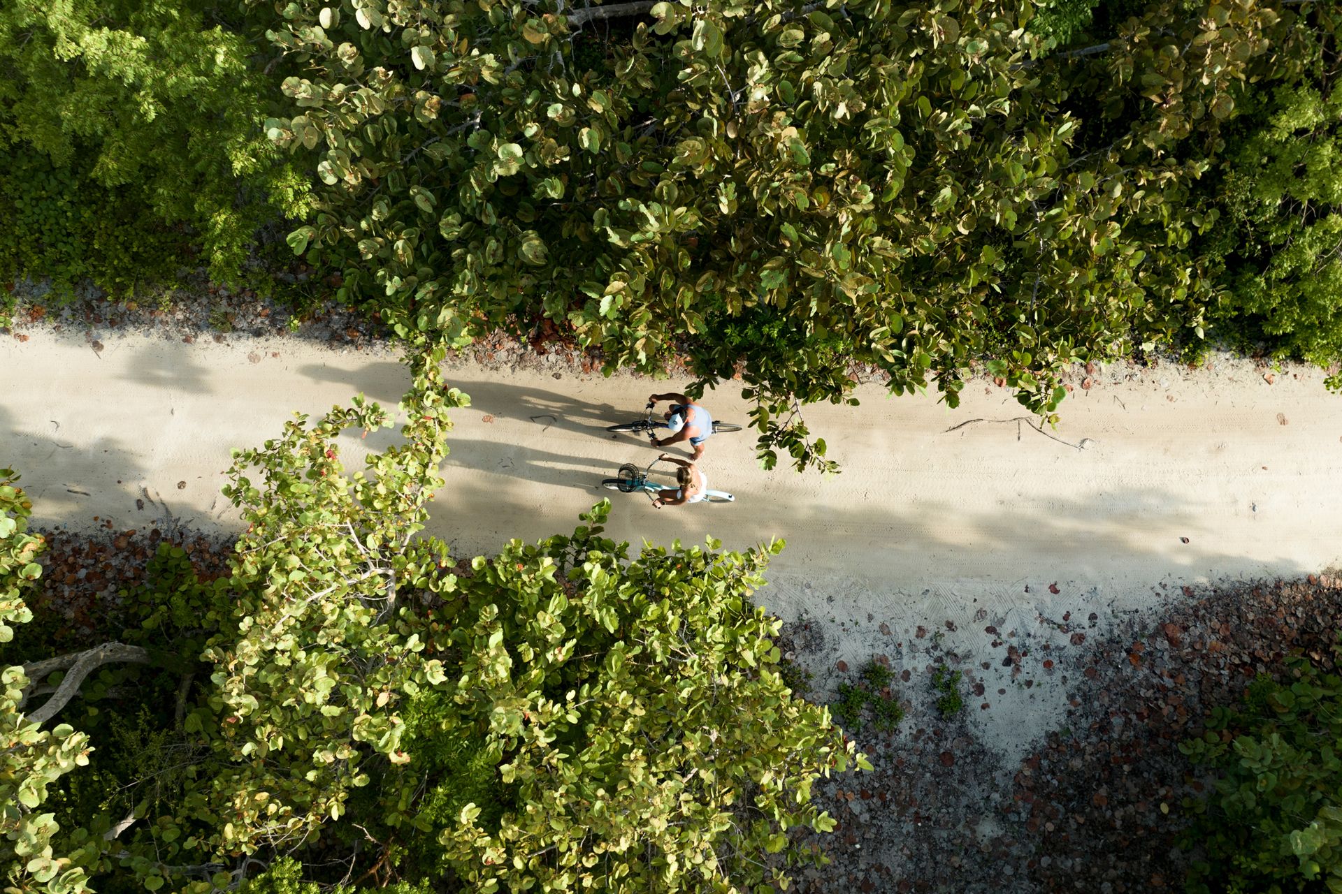 Vida Cayman Islands - Wellness Retreat - Grand Cayman Serenity