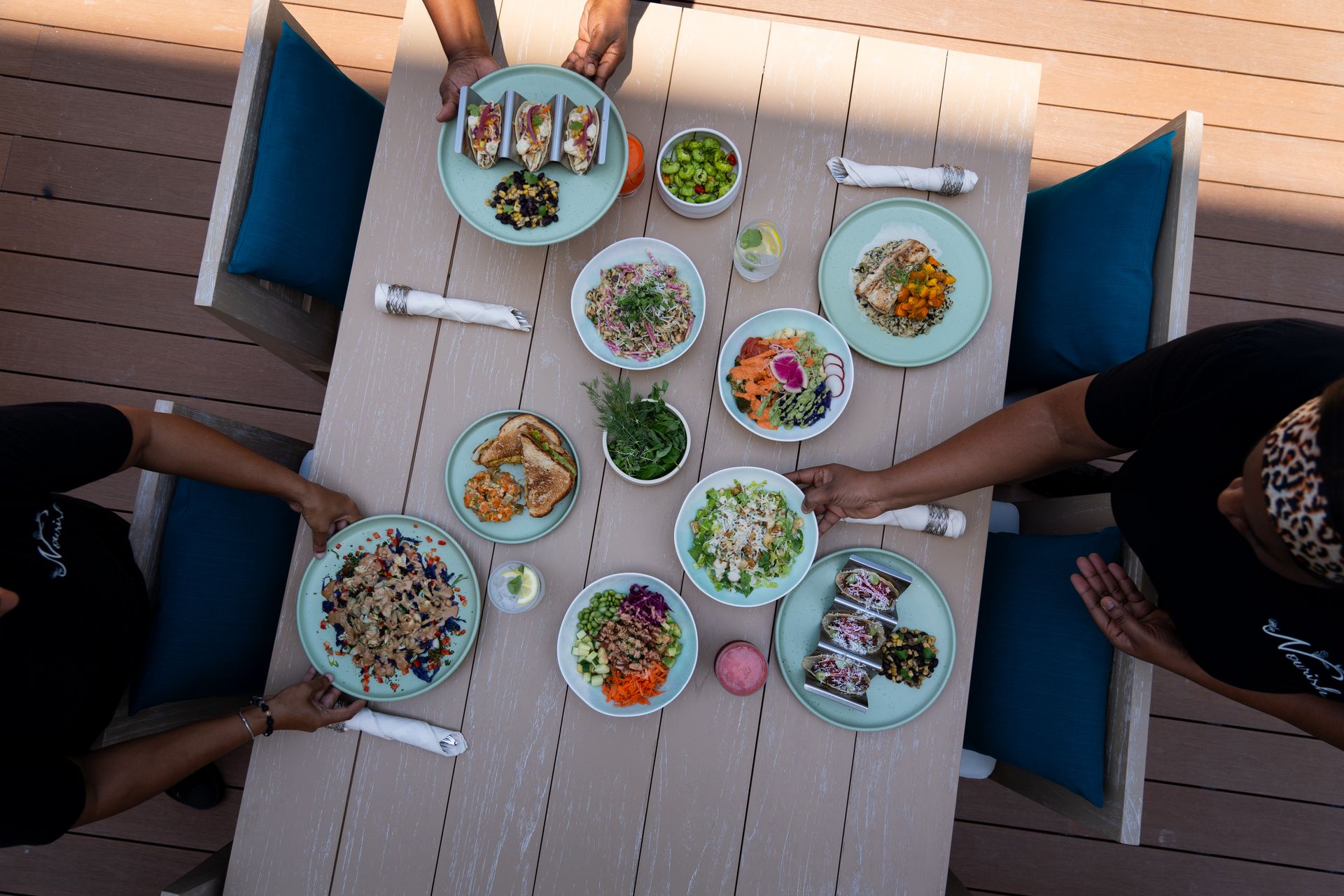 Vida Cayman Islands - Dining Experiences - Culinary Delights in Grand ...