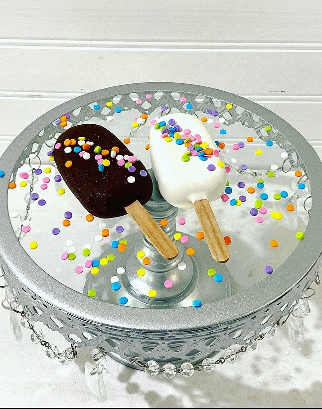 Custom Cake Designs | Crowley, TX