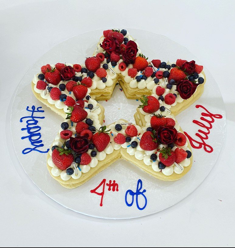 Custom Cake Designs | Crowley, TX