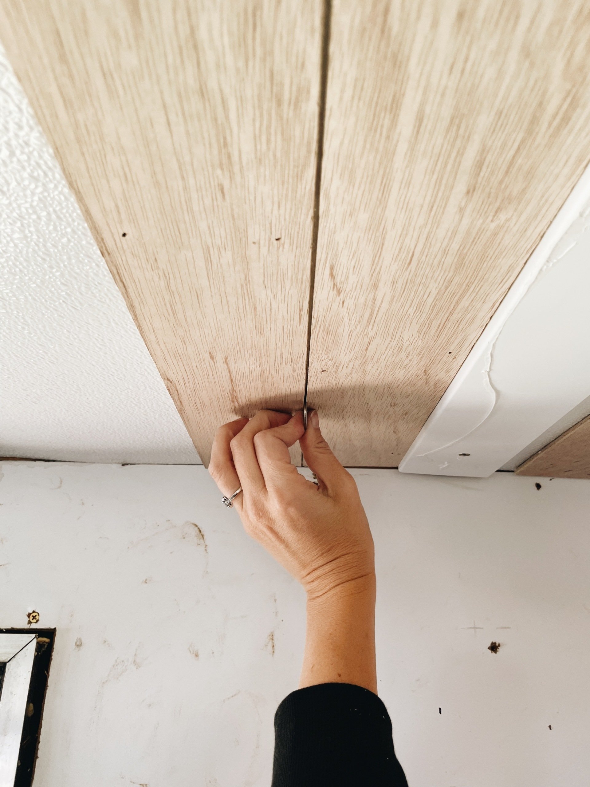 DIY SHIPLAP