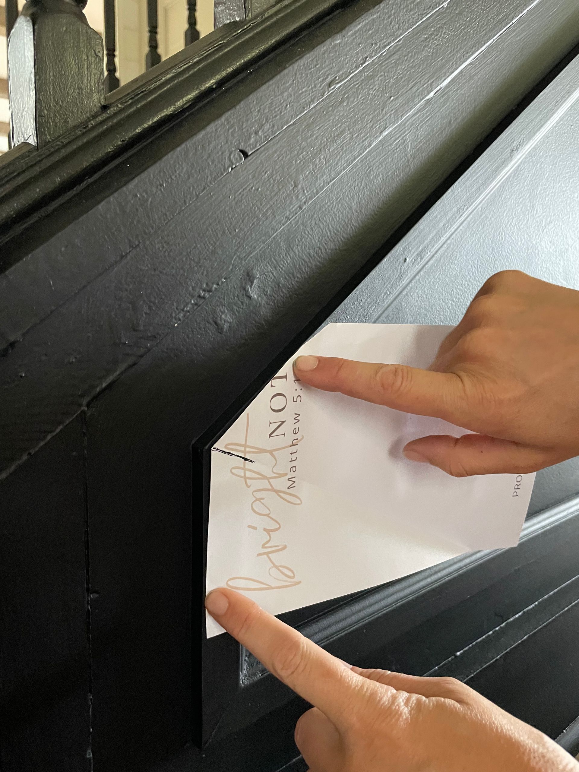 DRAMATIC BOX MOLDING