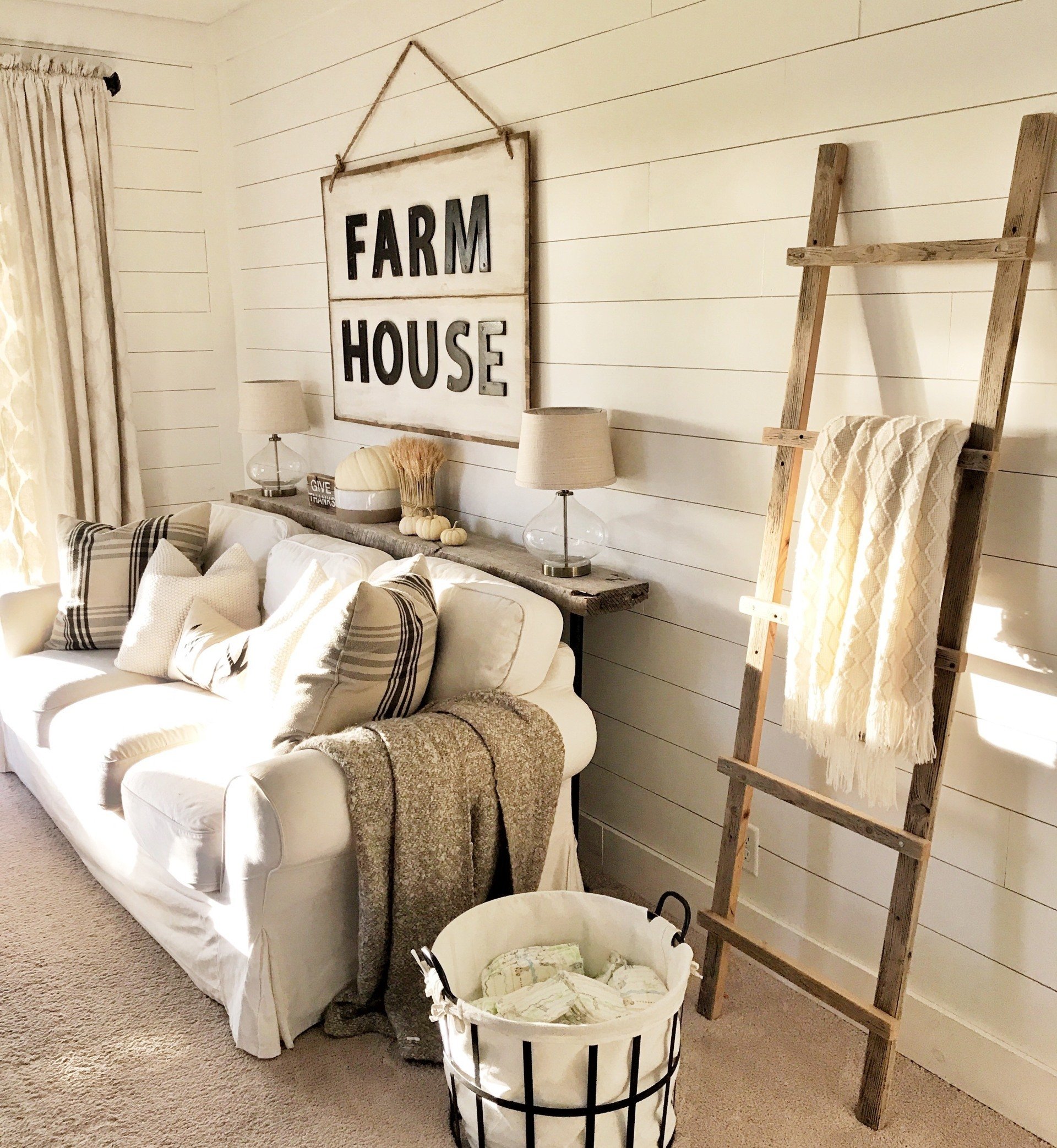 FALL HOME TOUR–FALL FARMHOUSE DECOR