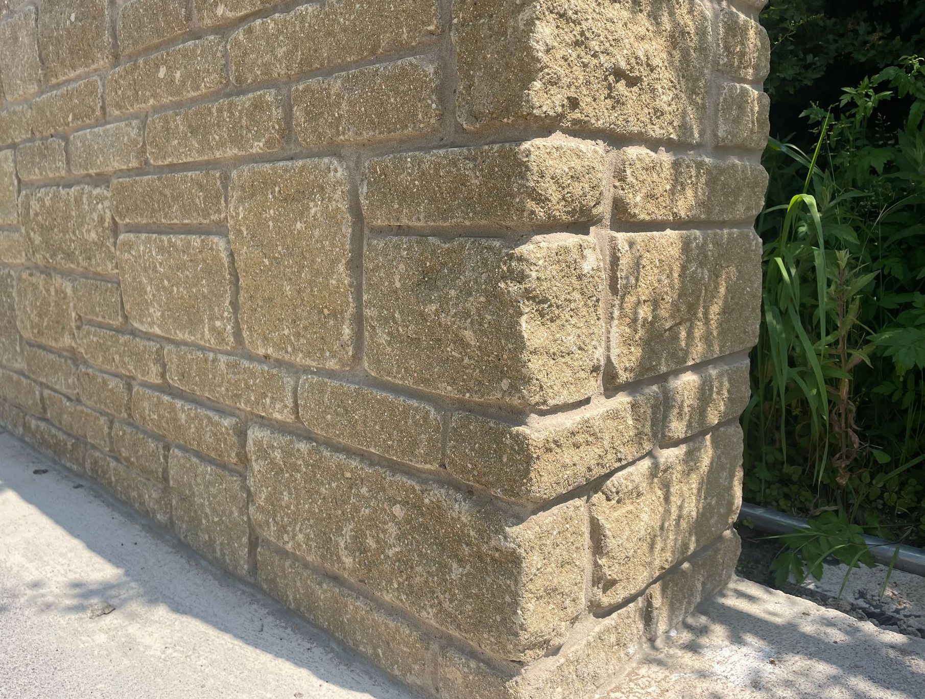 KennStone Tumbled Concrete Walling | Walling Solutions