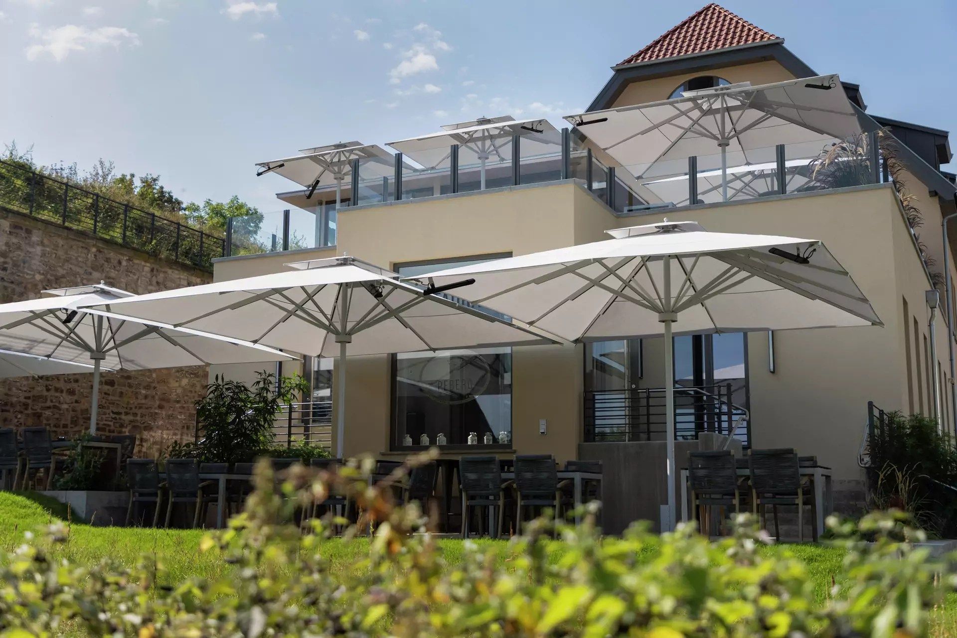 Parasols.ltd - Commercial Parasols