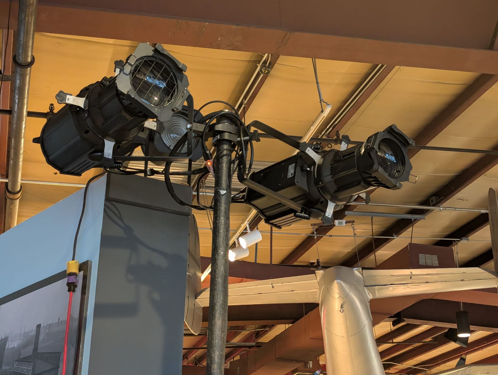 AV Rental Services | Baltimore, MD | 410-669-1100