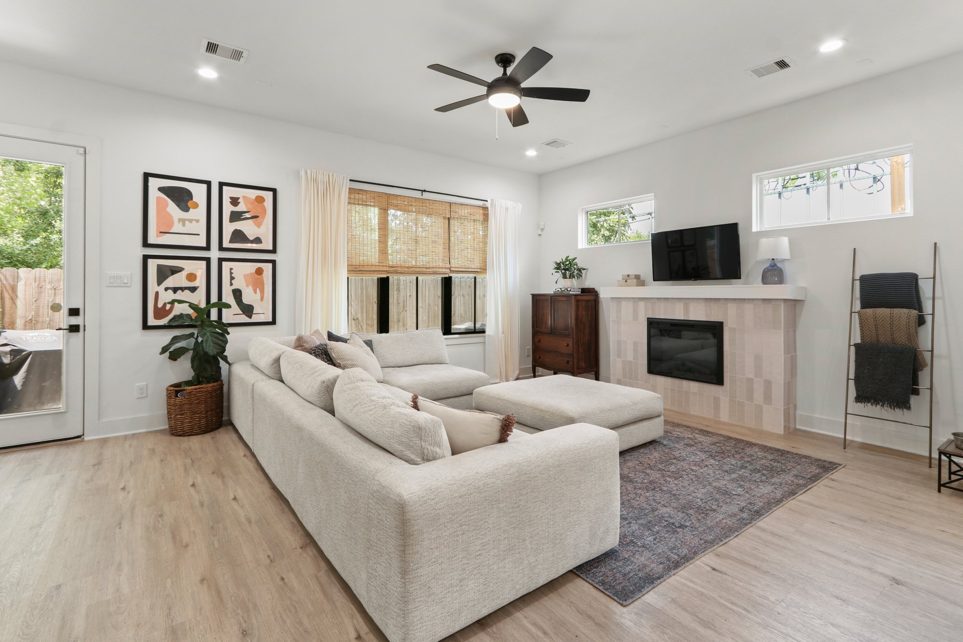 Welcome to our Portfolio | Premier Realty Services