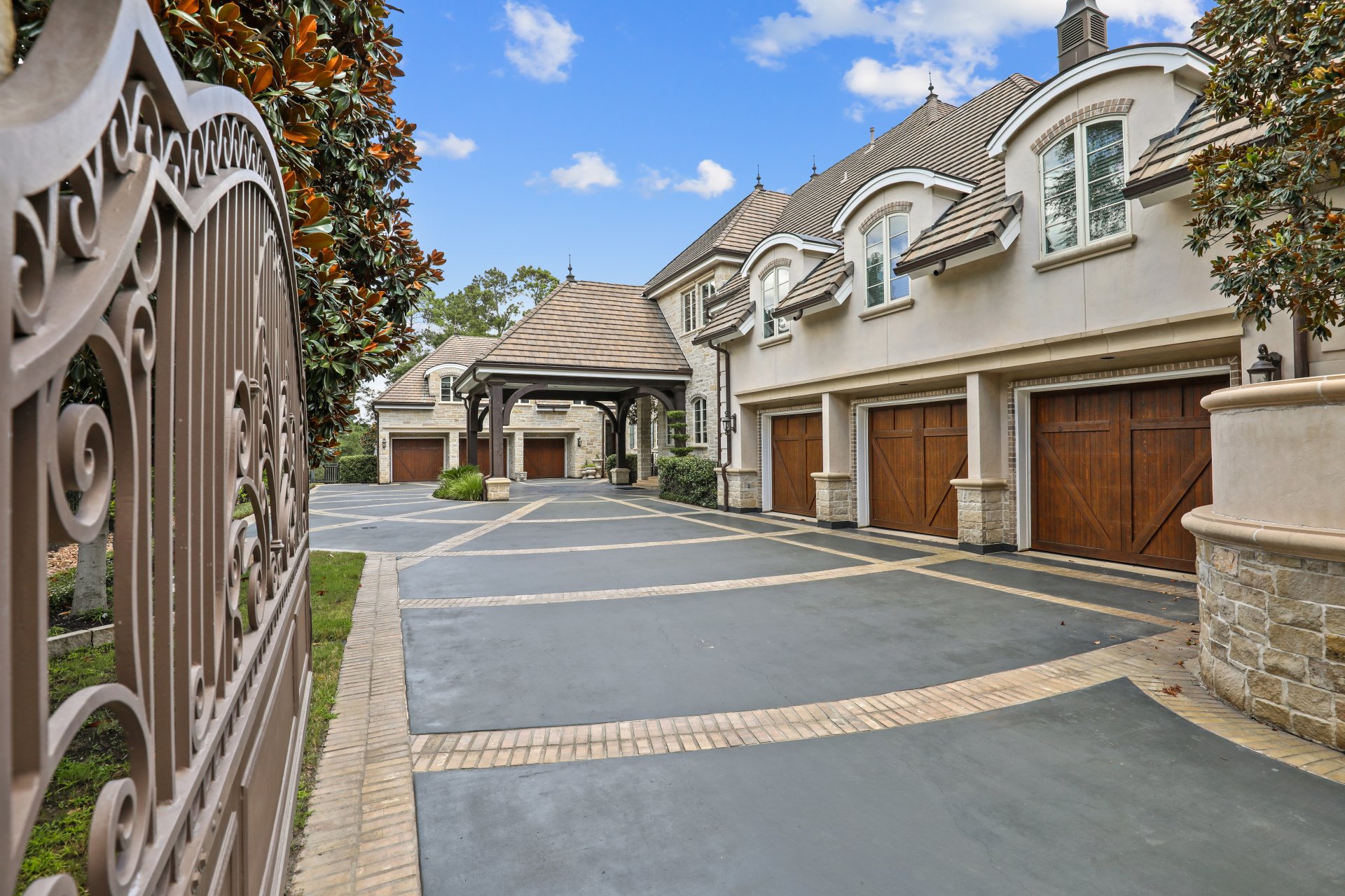 Welcome to our Portfolio | Premier Realty Services