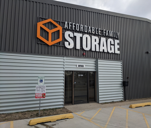 Self Storage in Springfield, IL | Affordable Family Storage