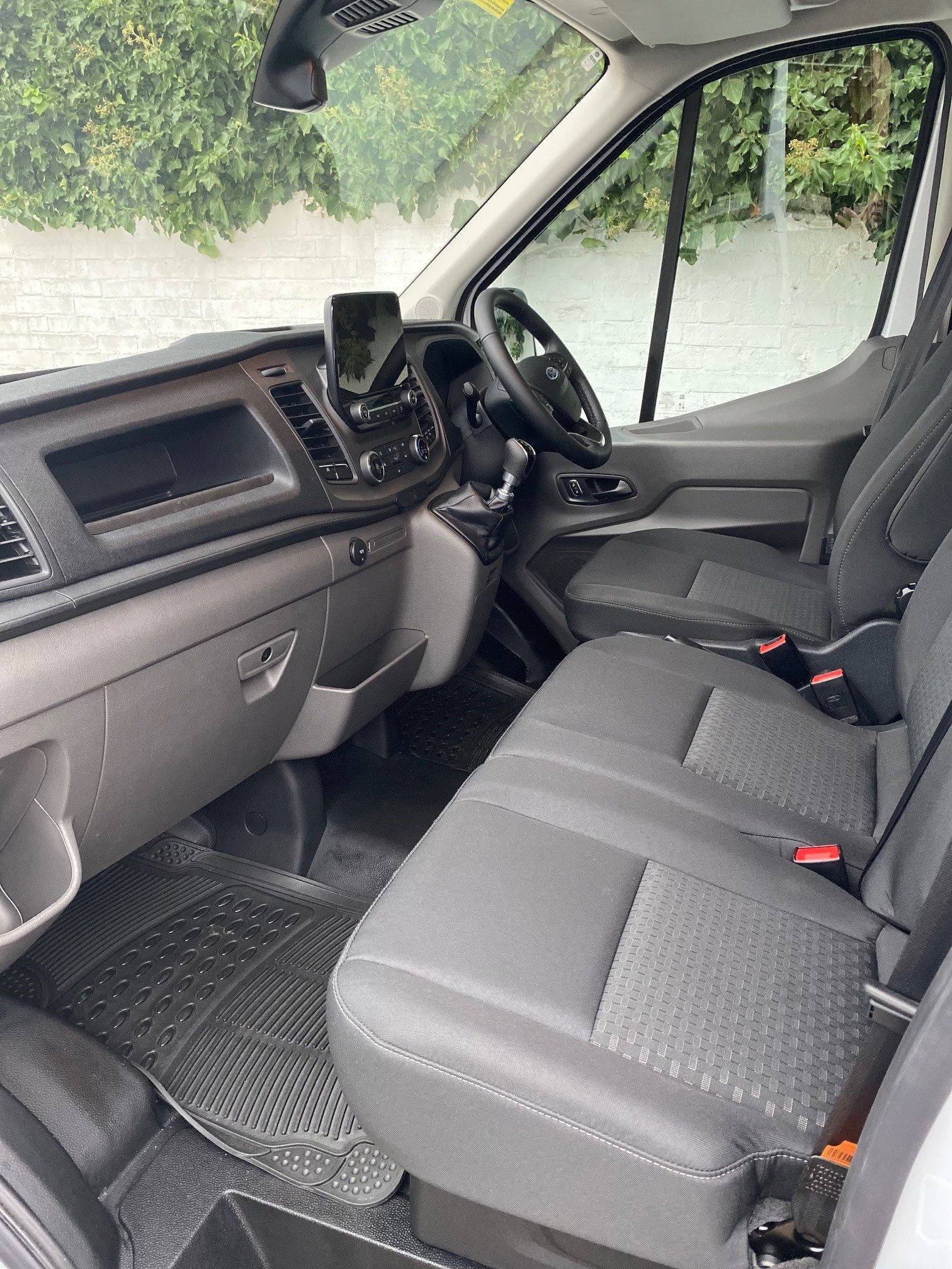 Crew Cab | Double Cab | 6 Seat Van Hire in Essex From Wests Self Drive Hire