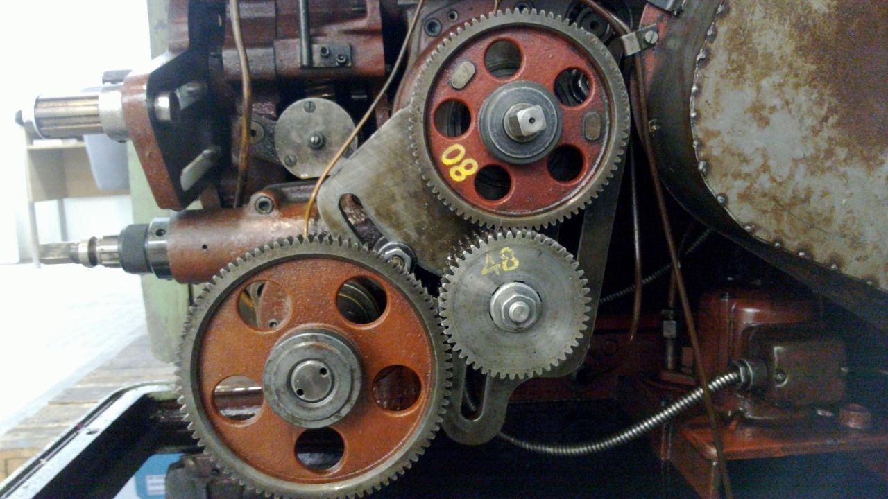 Troqueles y engranes - TROEMSA