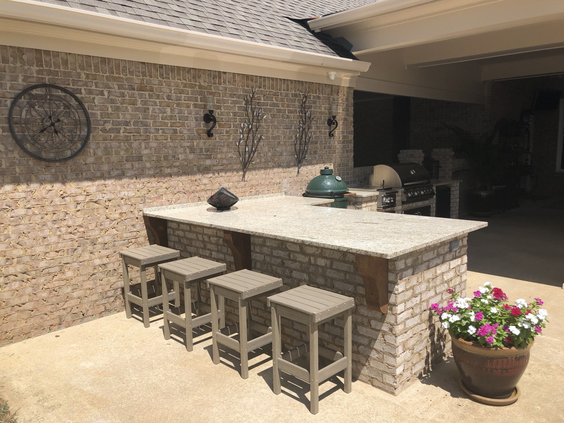 Outdoor Kitchen Design & Construction | Auburn Lake Martin Montgomery