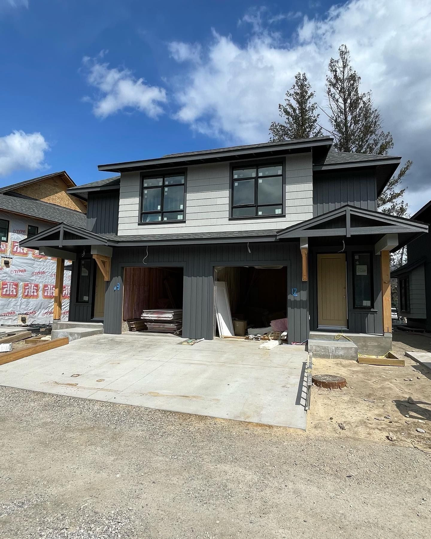 Roofing, Siding and Construction | Calgary, AB | Everest