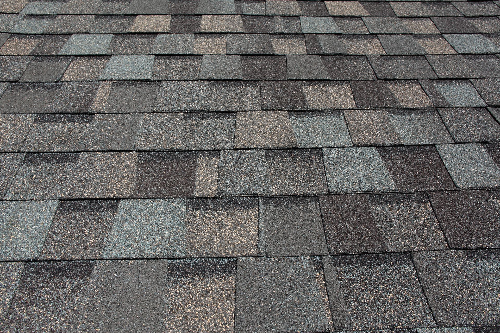 Choosing a Composition Shingle Roof in Seattle | Chet's Roofing