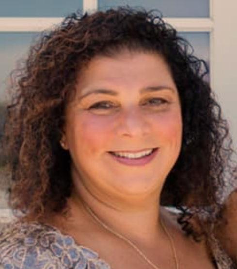 Minnechaug High School