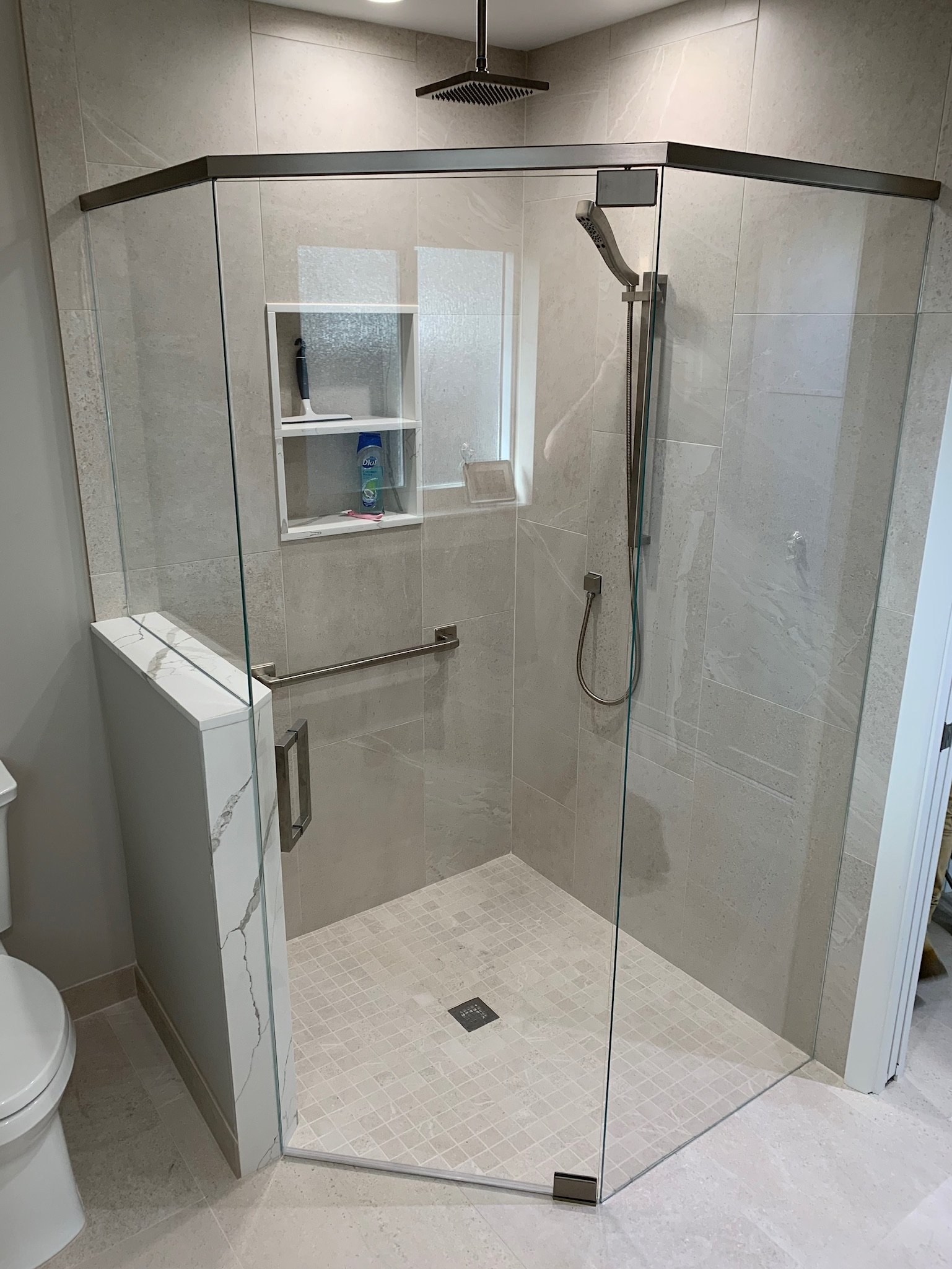 Neo Angle Frameless Showers | Superior Frameless Showers