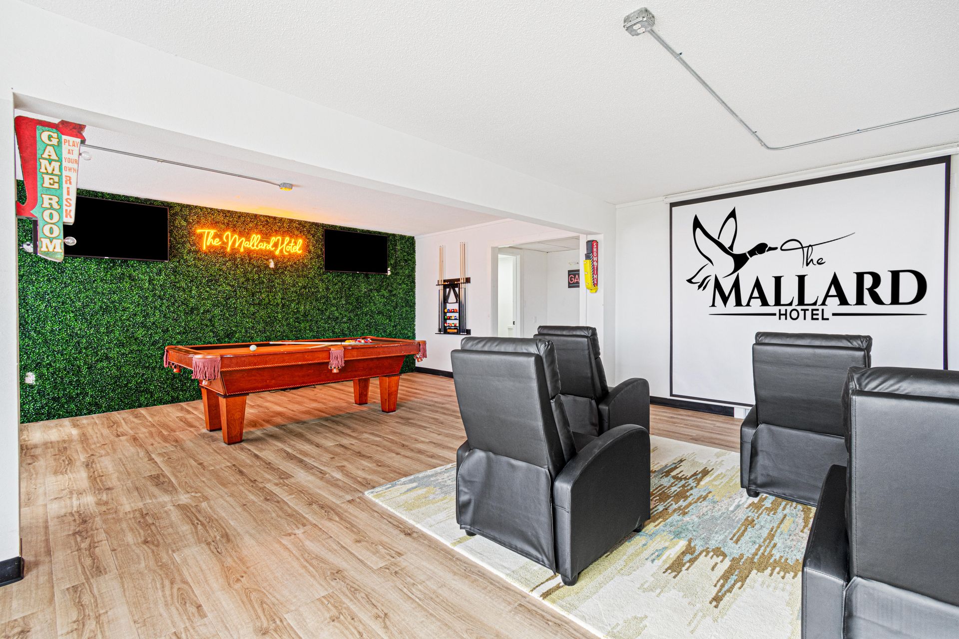 Welcome to The Mallard Hotel - Your Home Away from Home