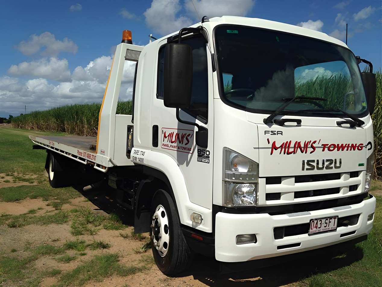 Towing in Ingham | Milini's Panel, Paint & Towing