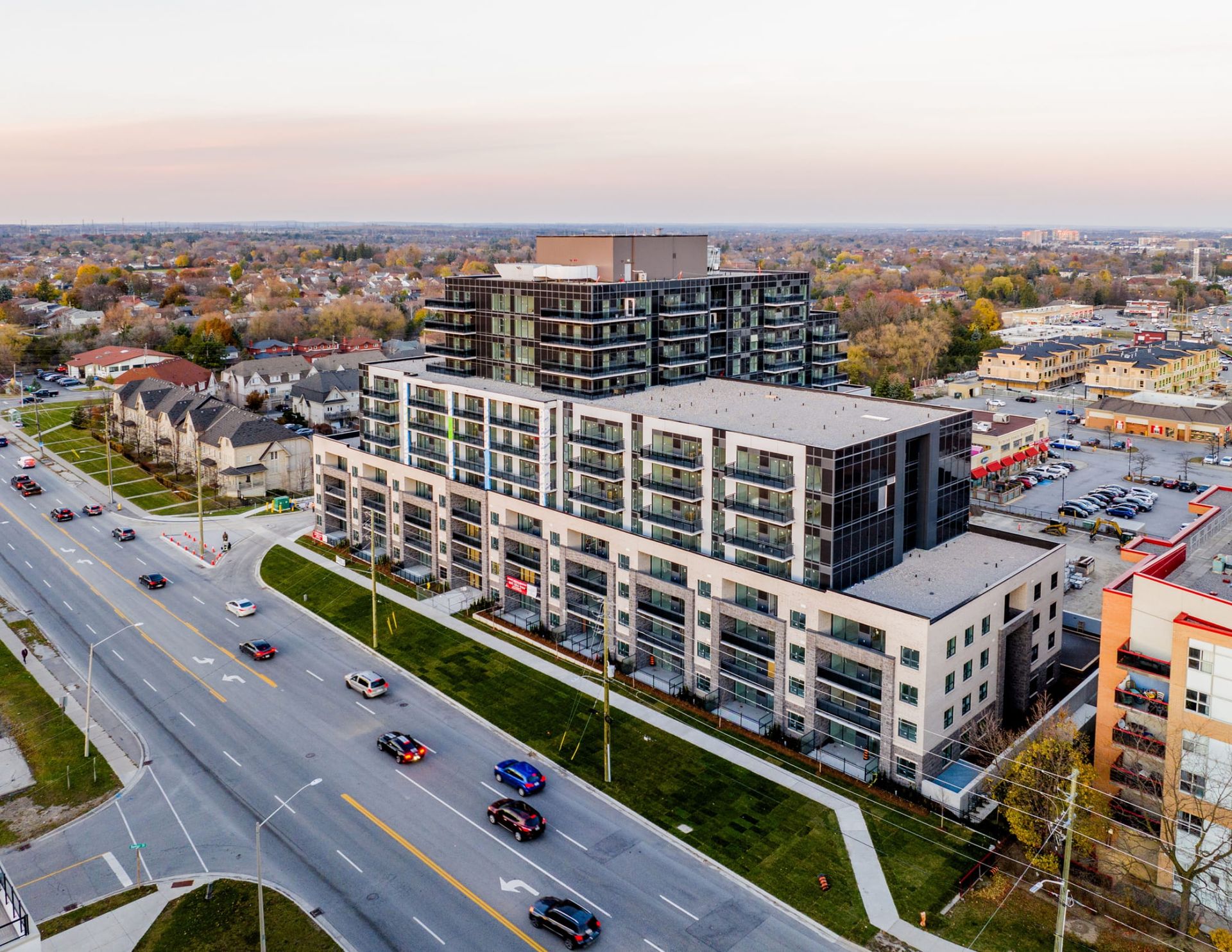 Gallery | Suites and Building pictures at 1475 whites road Pickering