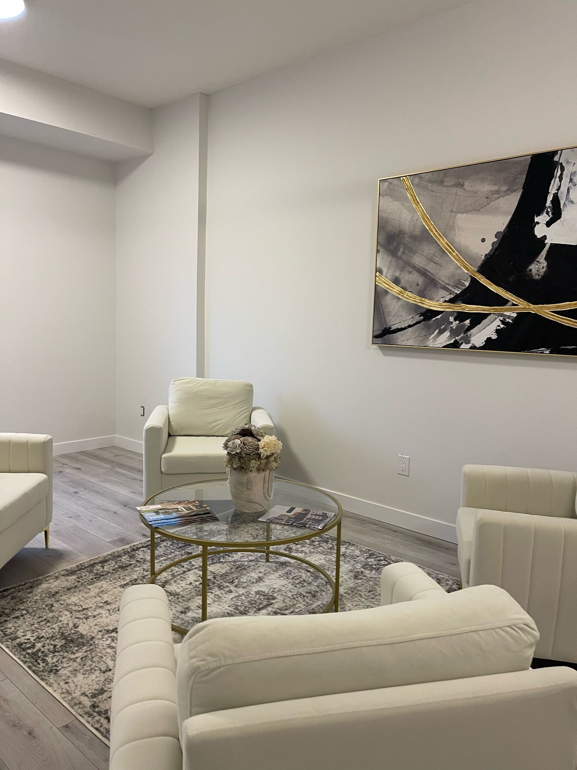 Gallery | Suites and Building pictures at 1475 whites road Pickering