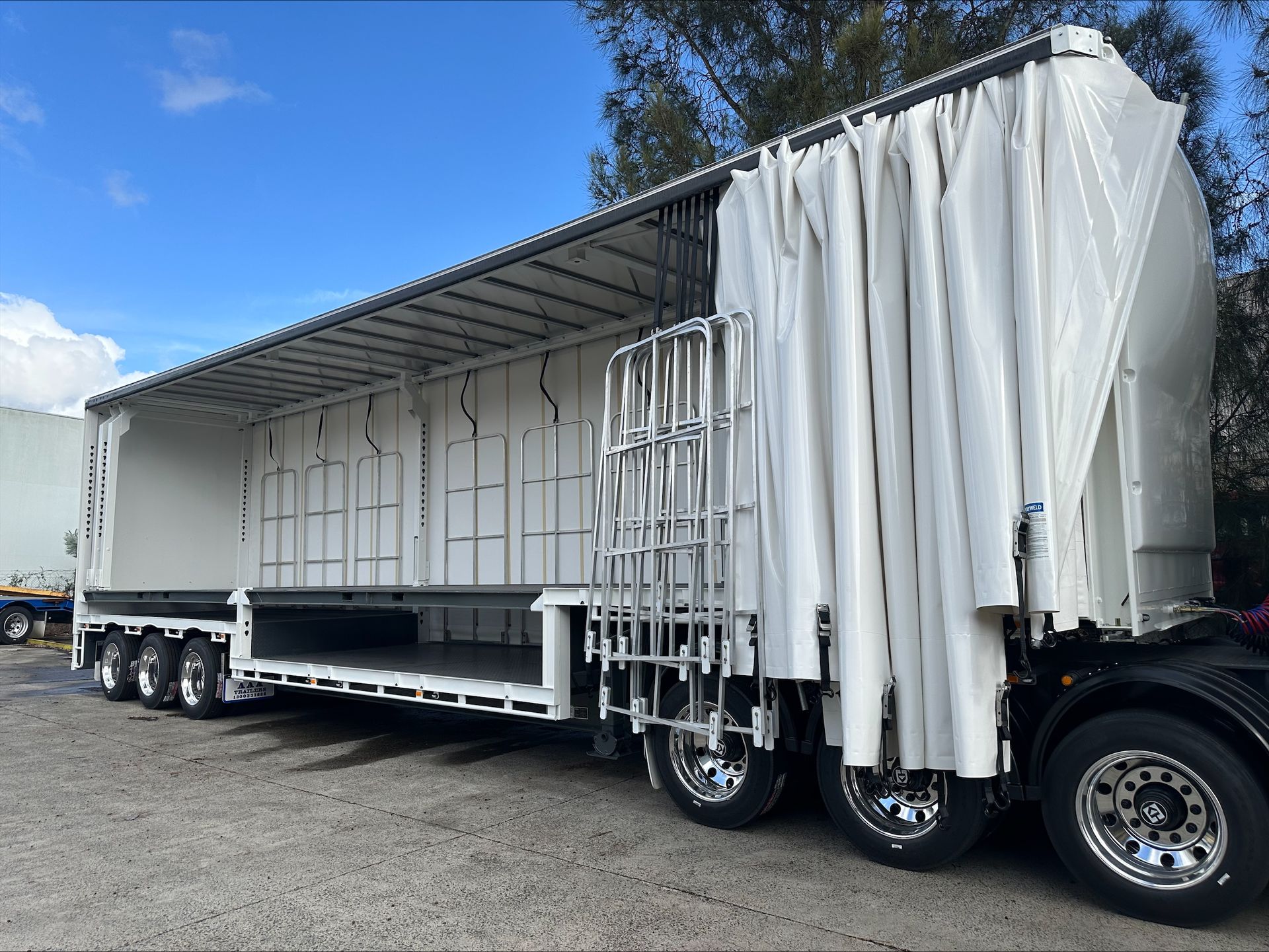 Tautliner Trailers | AAA Trailers Sydney