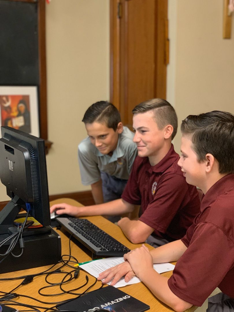 About Us | Presentation of Mary Academy