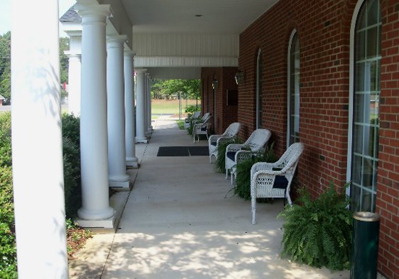 Location Facilities | Leavitt Funeral Home