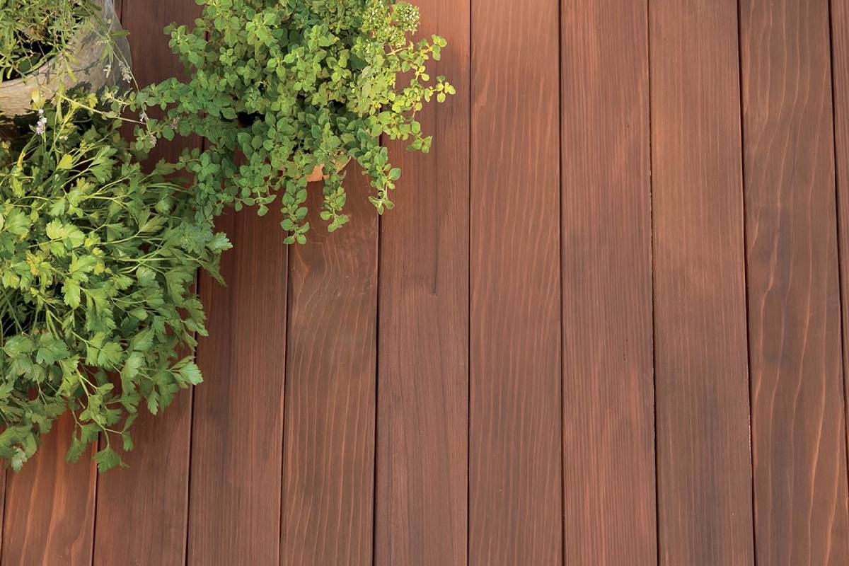 Exterior Stain | John Paul’s Paint and Décor