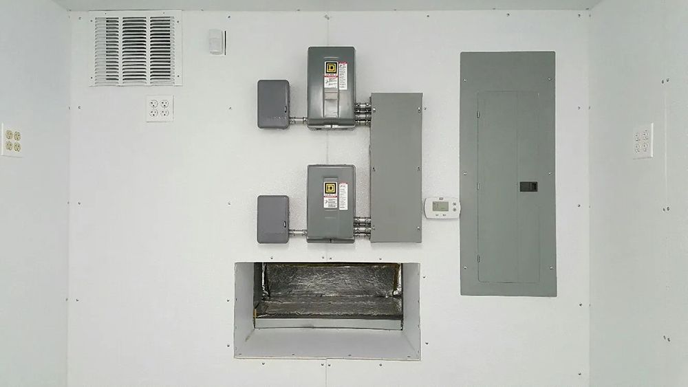 Custom Shipping Containers - Container Management, Inc.