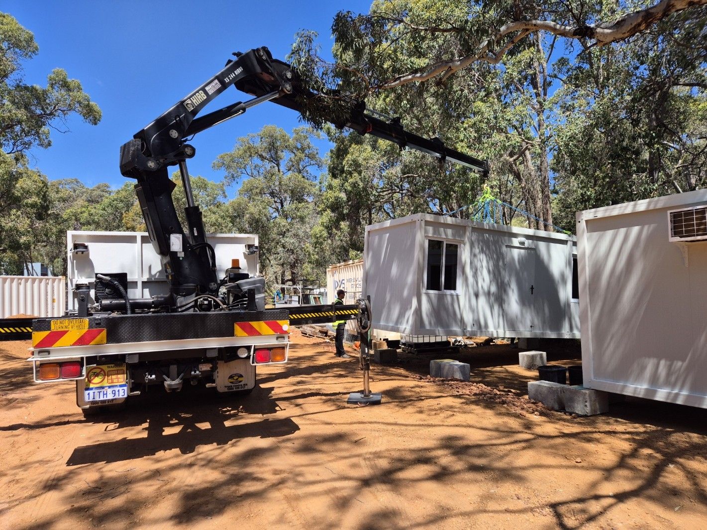 Hiab & Tilt Tray Hire Perth | Container & Machinery Transport Perth ...