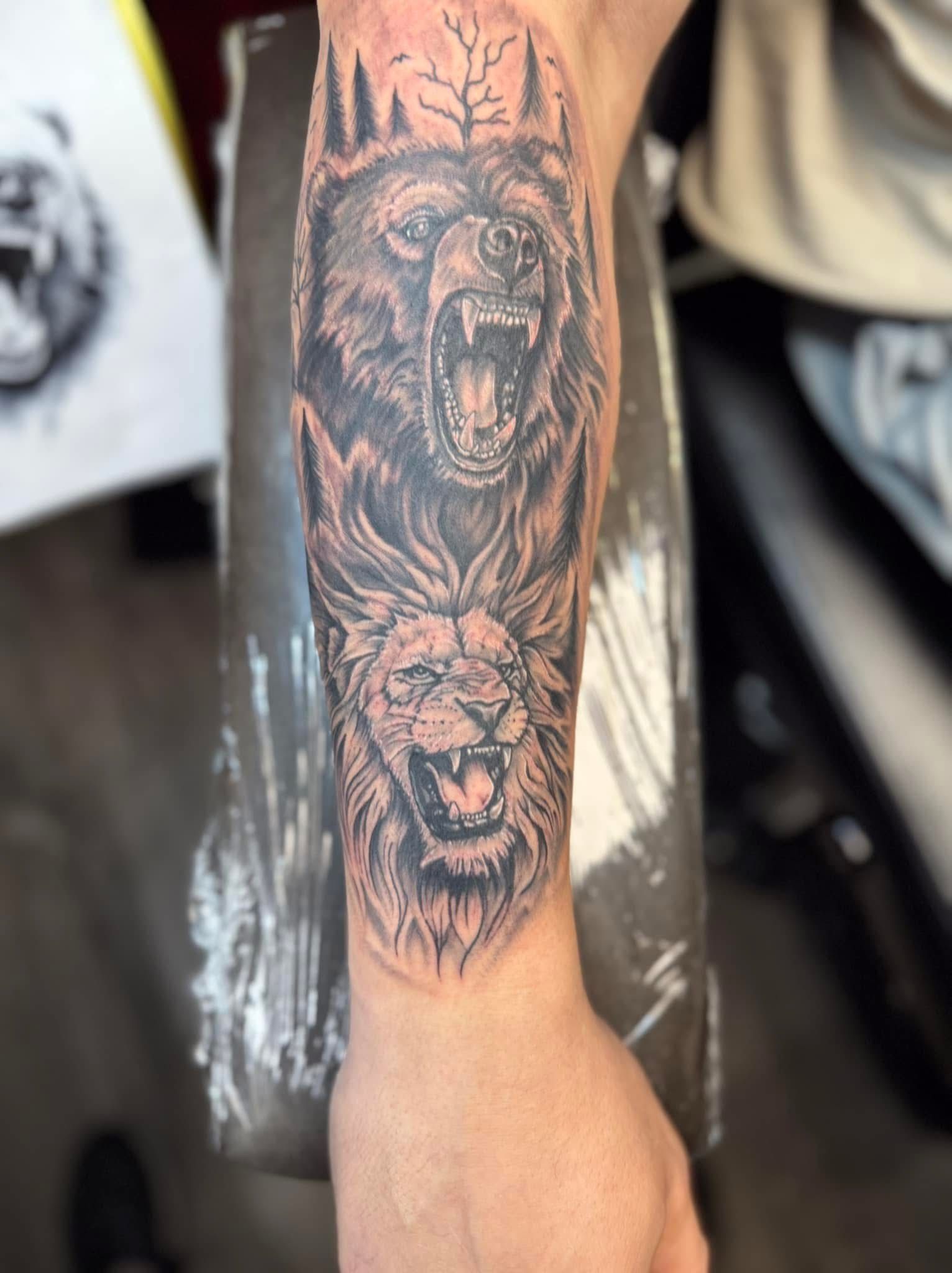 James Calenzo | Devine Line Tattoo