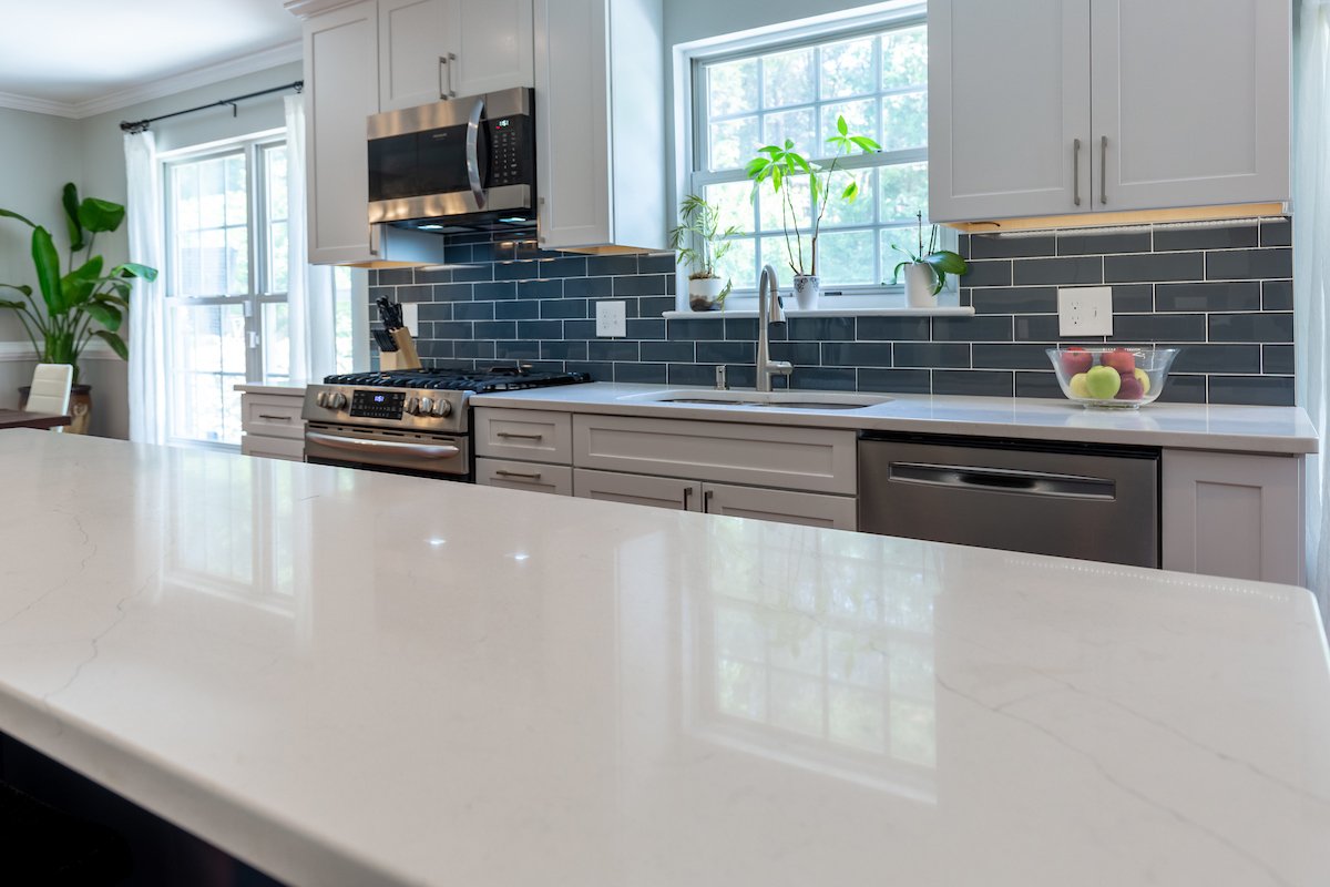 Quartz countertops project design and remodel examples and ideas