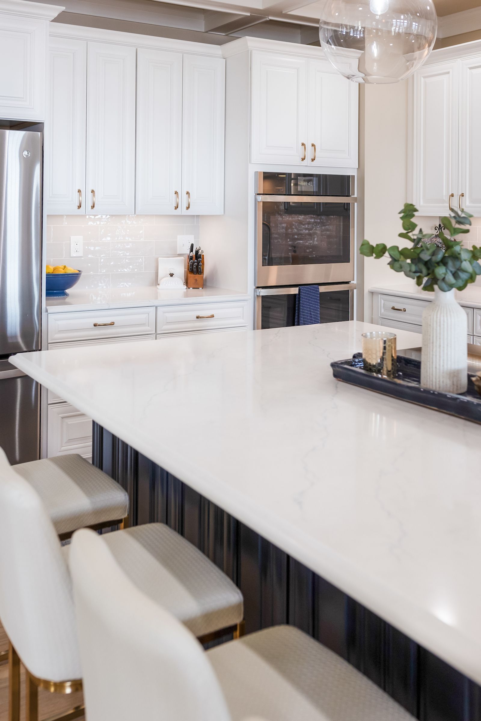 Quartz countertops project design and remodel examples and ideas