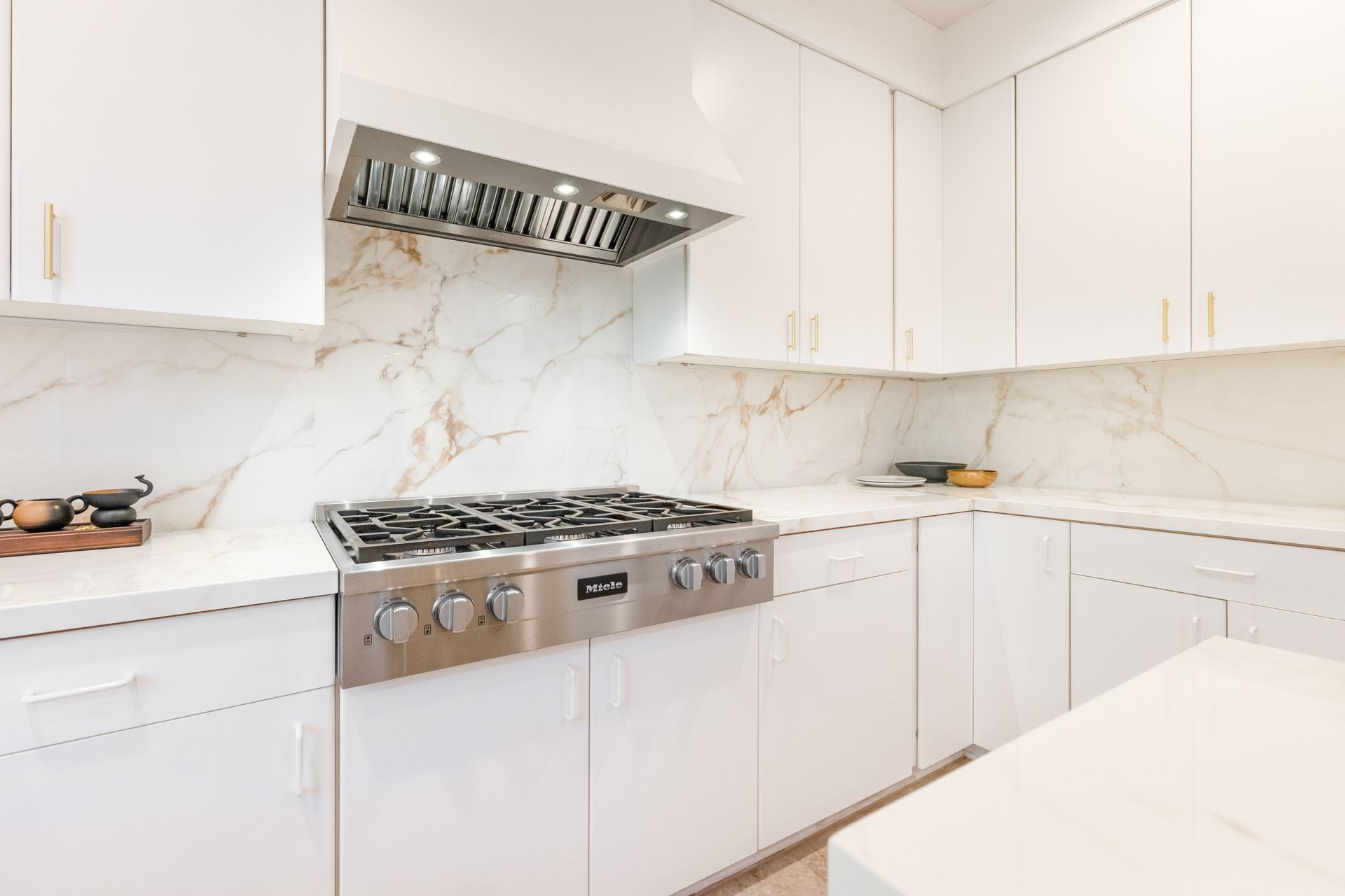 Porcelain countertops project design and remodel examples and ideas