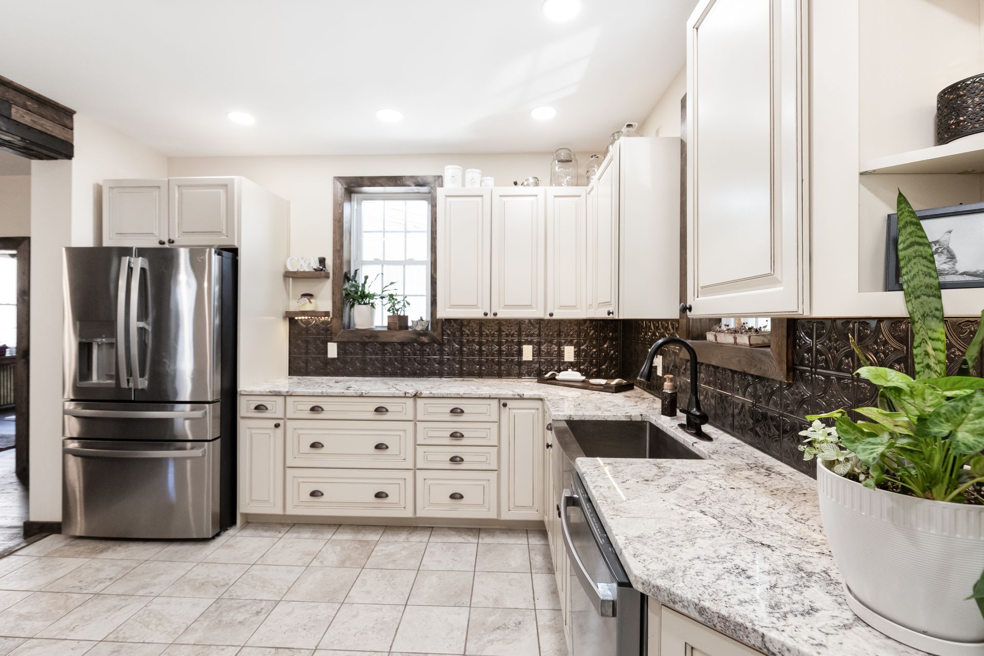 Natural stone countertop project design and remodel examples and ideas