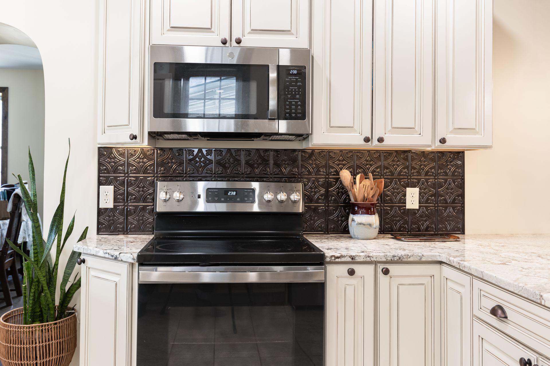 Natural stone countertop project design and remodel examples and ideas