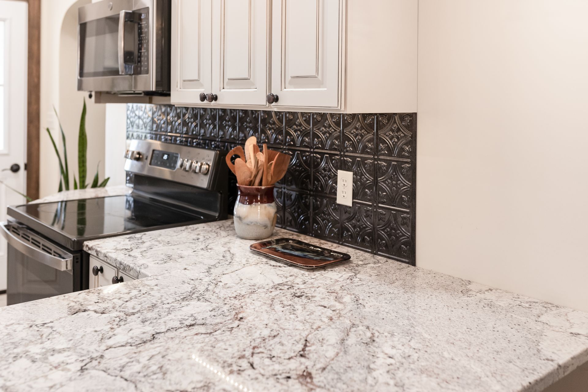 Natural stone countertop project design and remodel examples and ideas