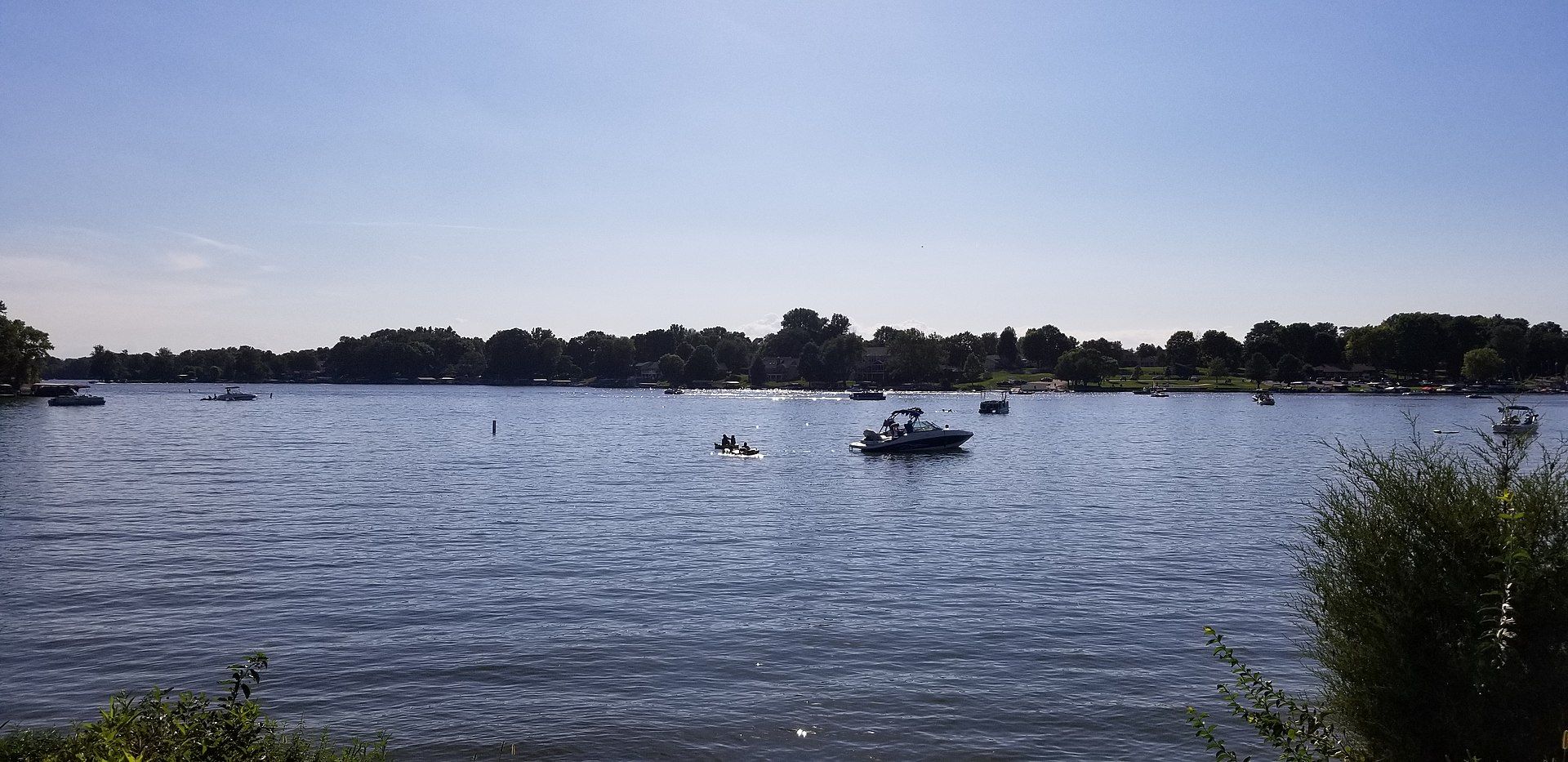 Interactive Map & City Guides