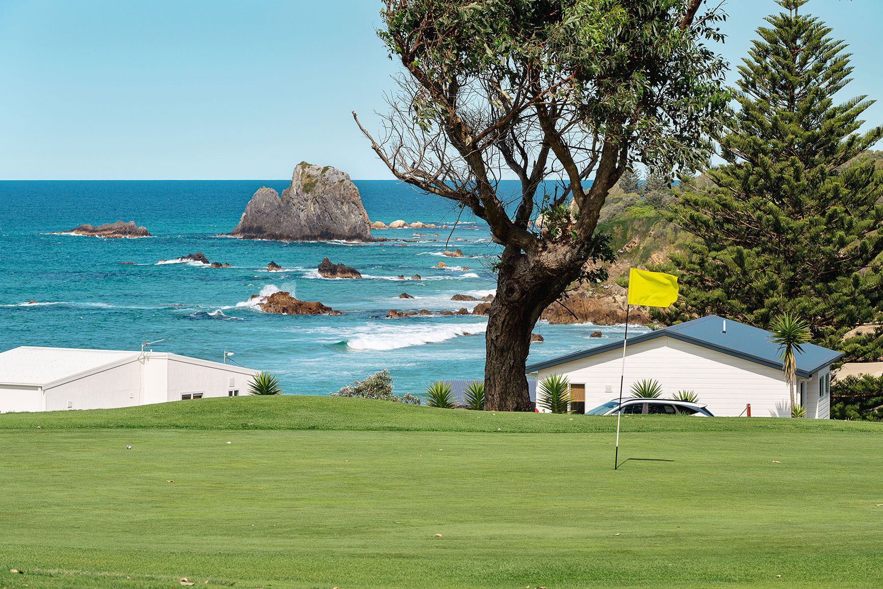 ABOUT | NAROOMA GOLF CLUB