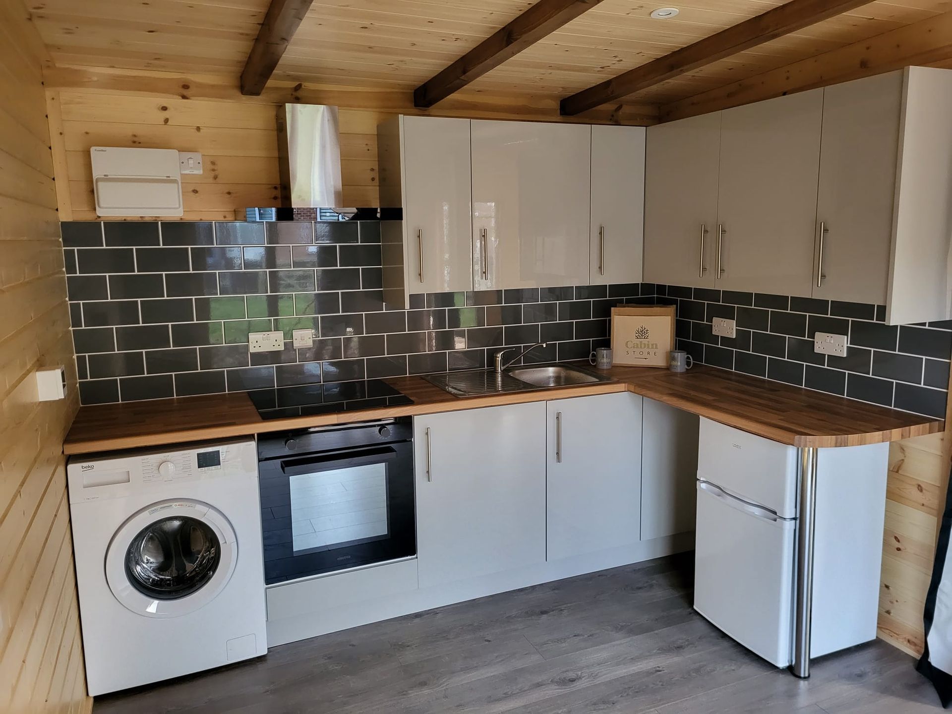 Bespoke Annex Log Cabin Project in Birmingham: Log Cabin Store Case Study