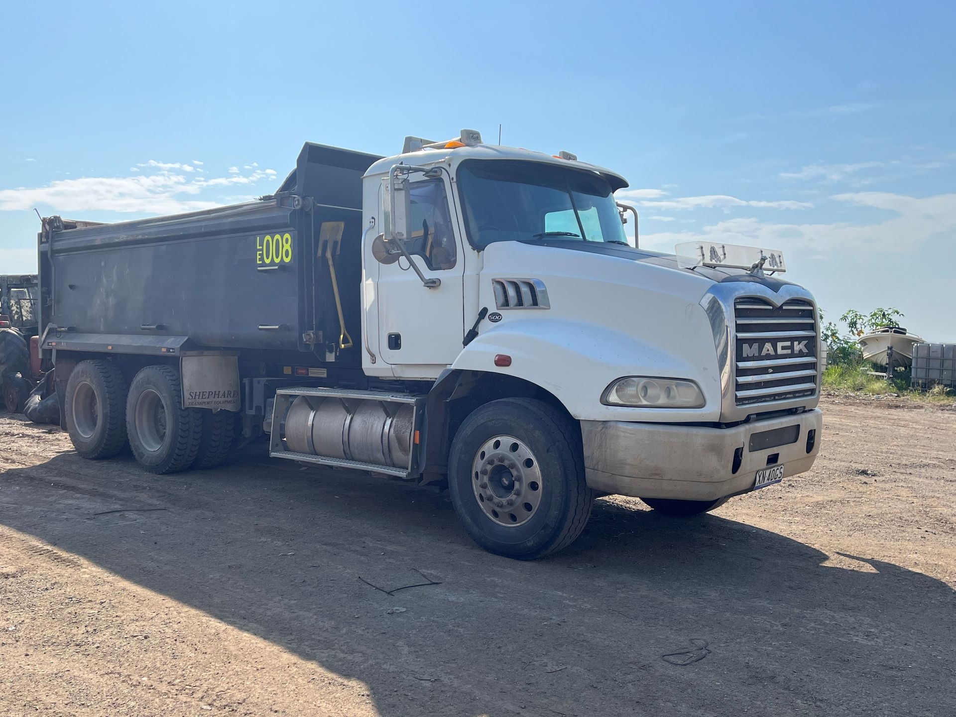 Truck Hire in Maitland | Lantry Earthmoving