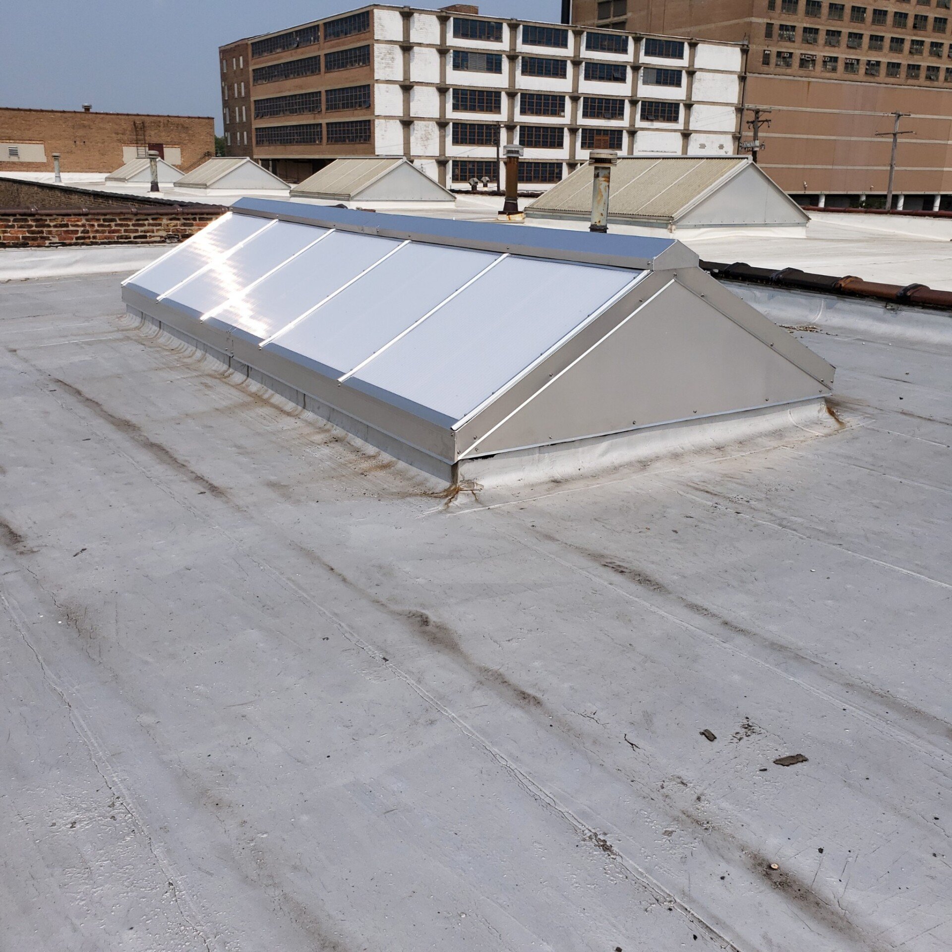 Skylights For Contractors Throughout Chicago, IL
