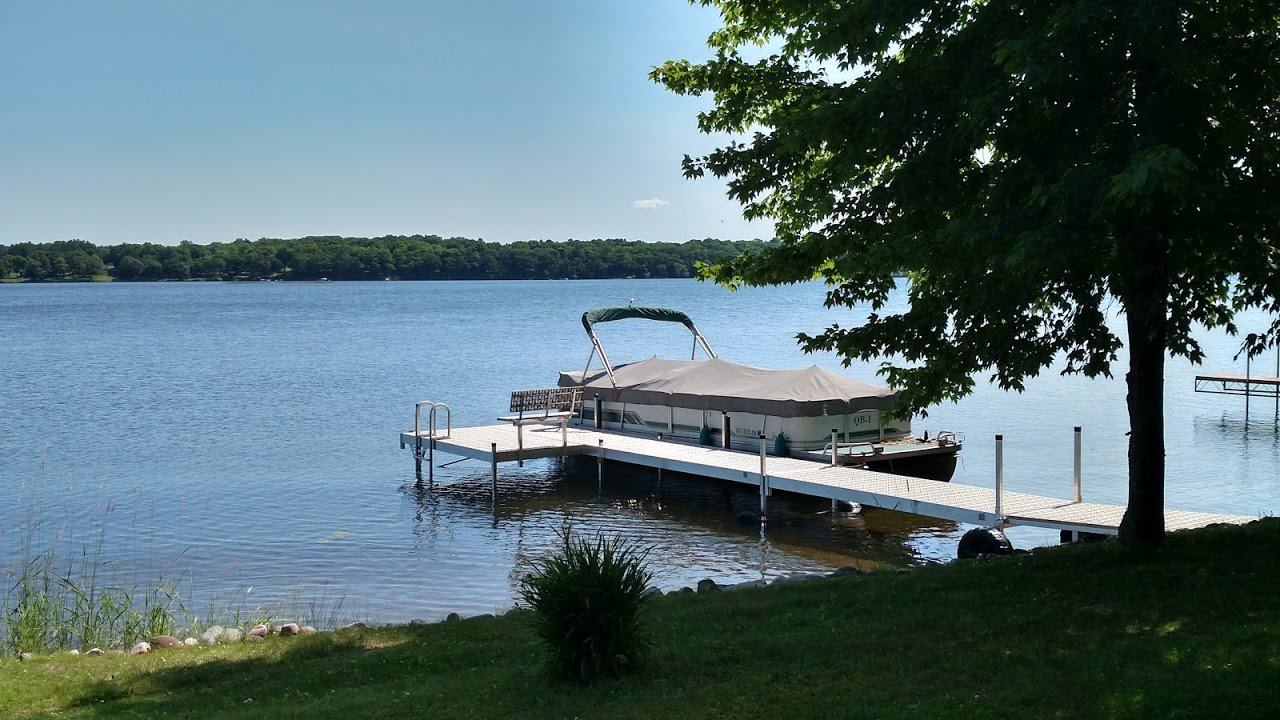 HOME [www.lakecountrycustomdocks.com]