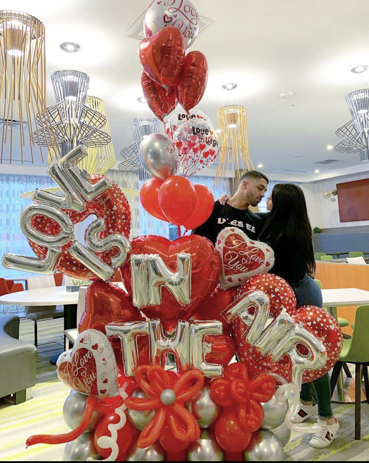Valentine's Day Balloon Decor | Today's Balloons